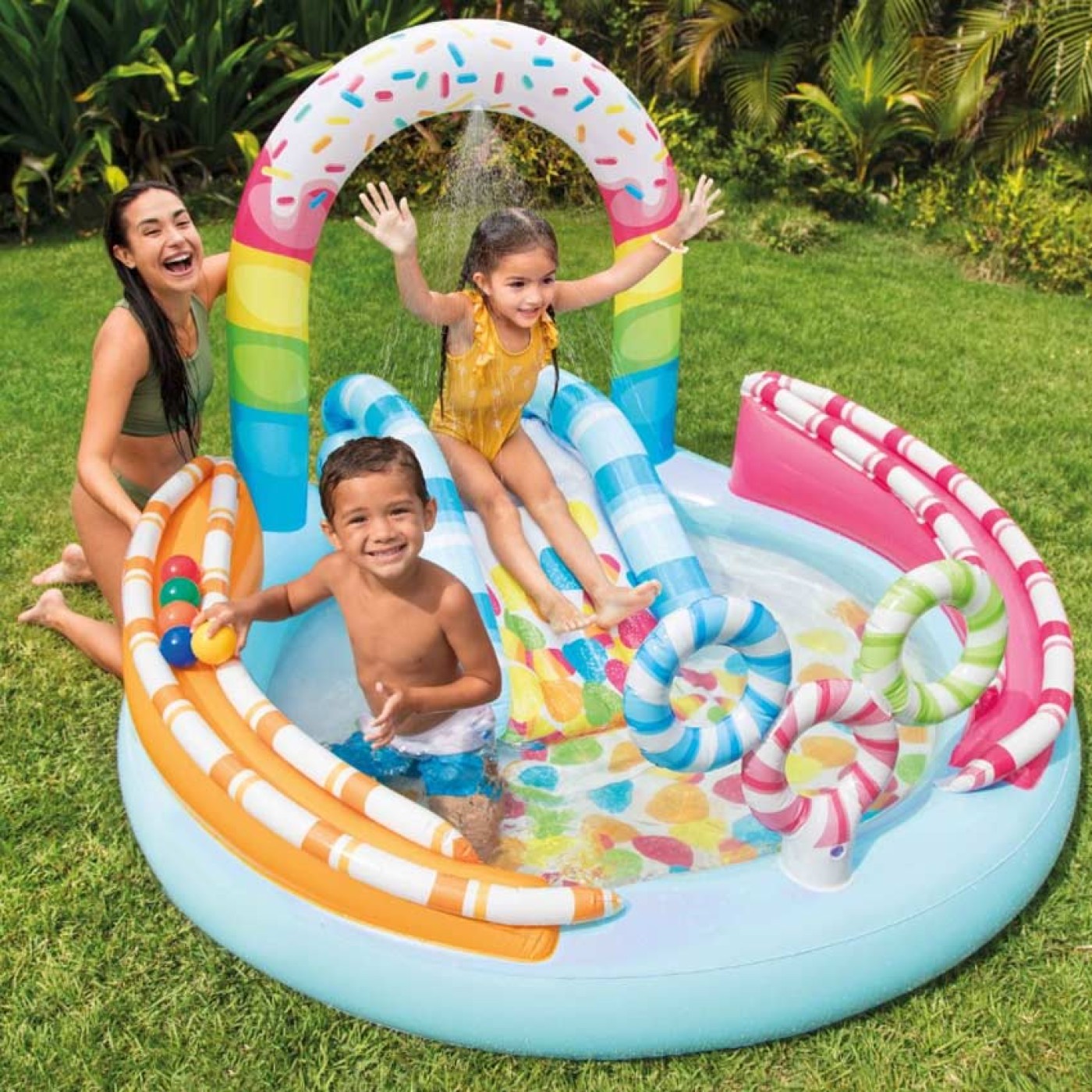 Игровой бассейн с горкой и фонтаном Intex 57144 Королевство Сладостей ...